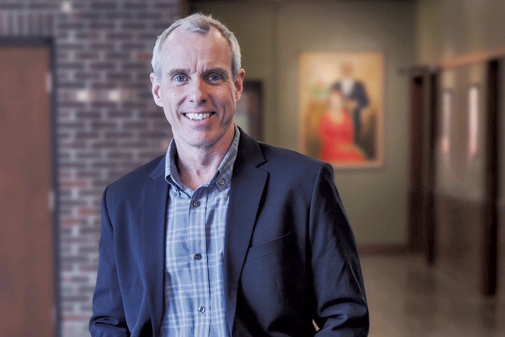 Chuck Tobin ’80 retires as Playhouse producing artistic director ...