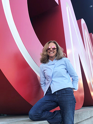 Teaching a new class on intrepid female journalists, Cynde Strand is ...