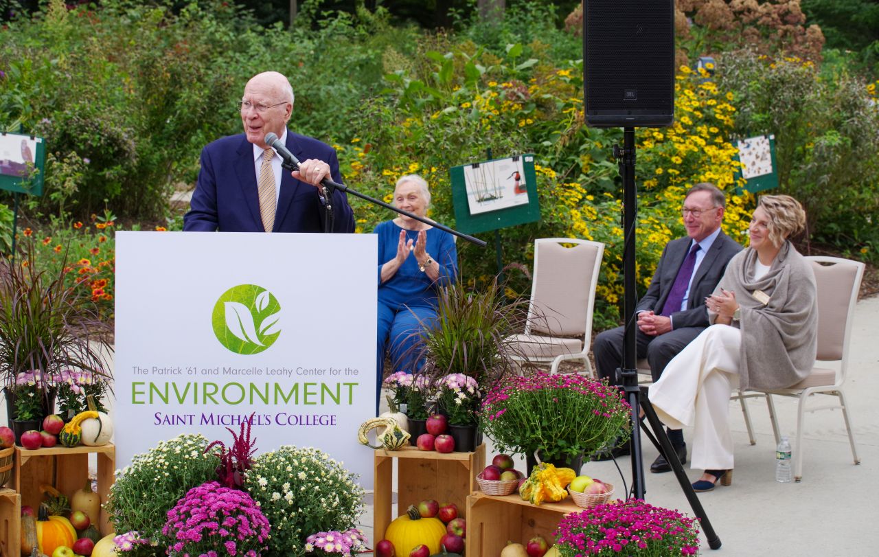 Patrick Leahy ’61 and Marcelle Leahy come home to Saint Michael’s for ...