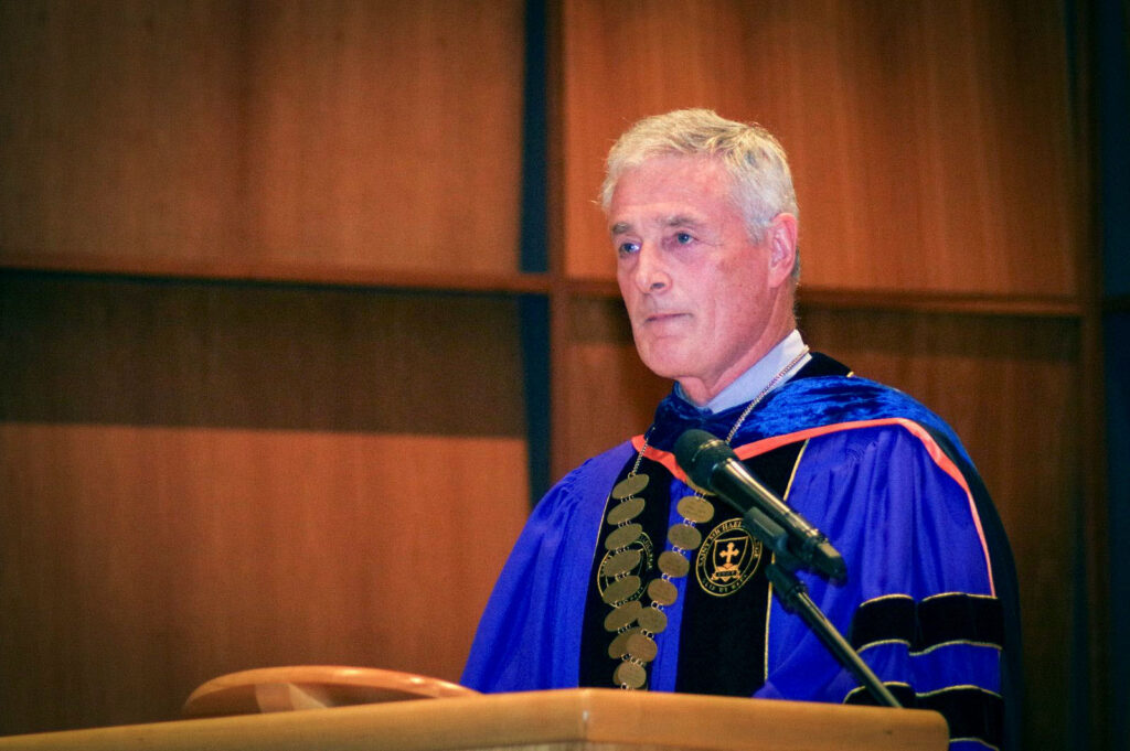 Dr. Richard Plumb inaugurated as Saint Michael’s College’s 18th ...